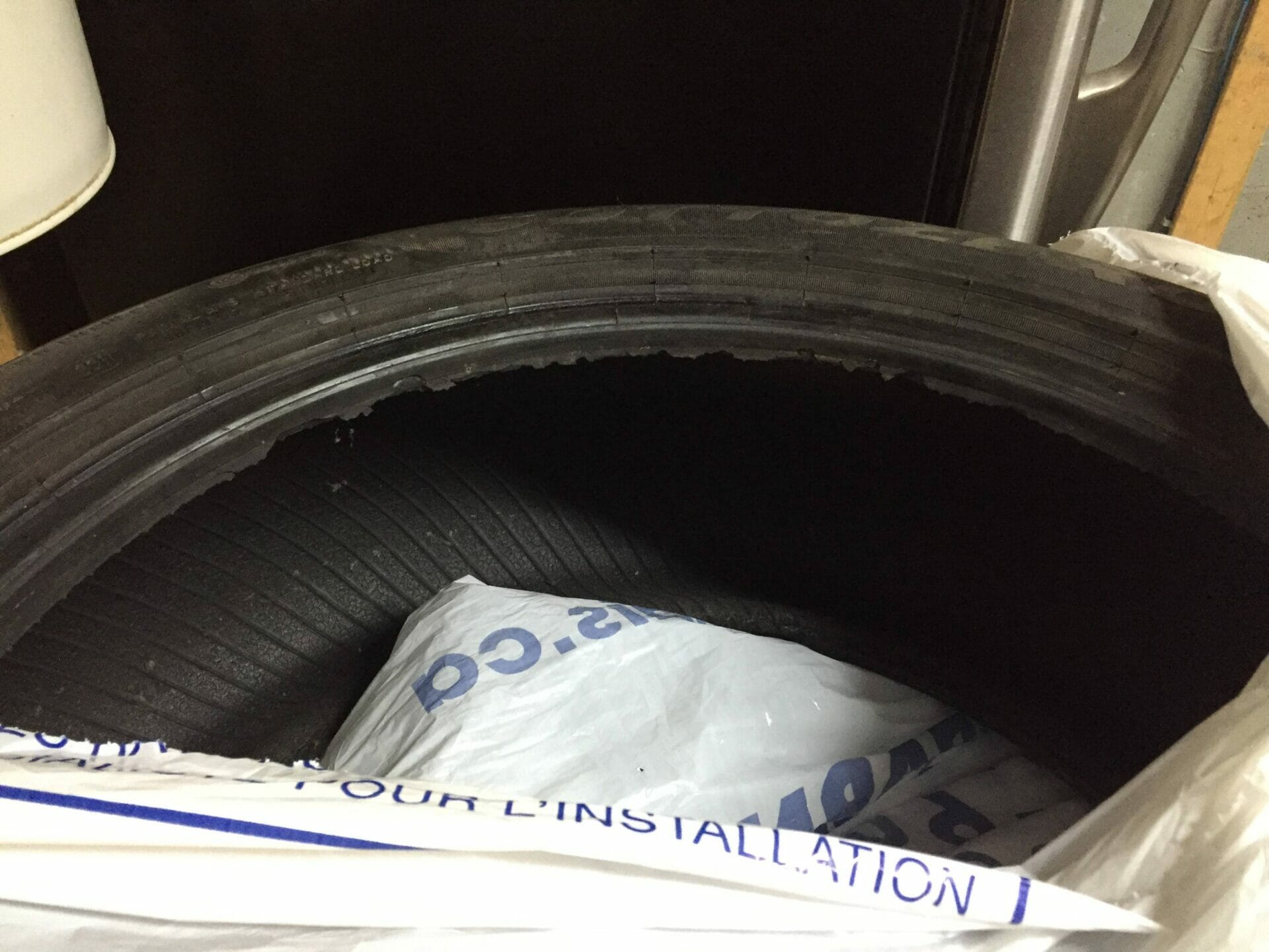 How Much Tire Bead Damage Is Too Much? | Tire Hubz
